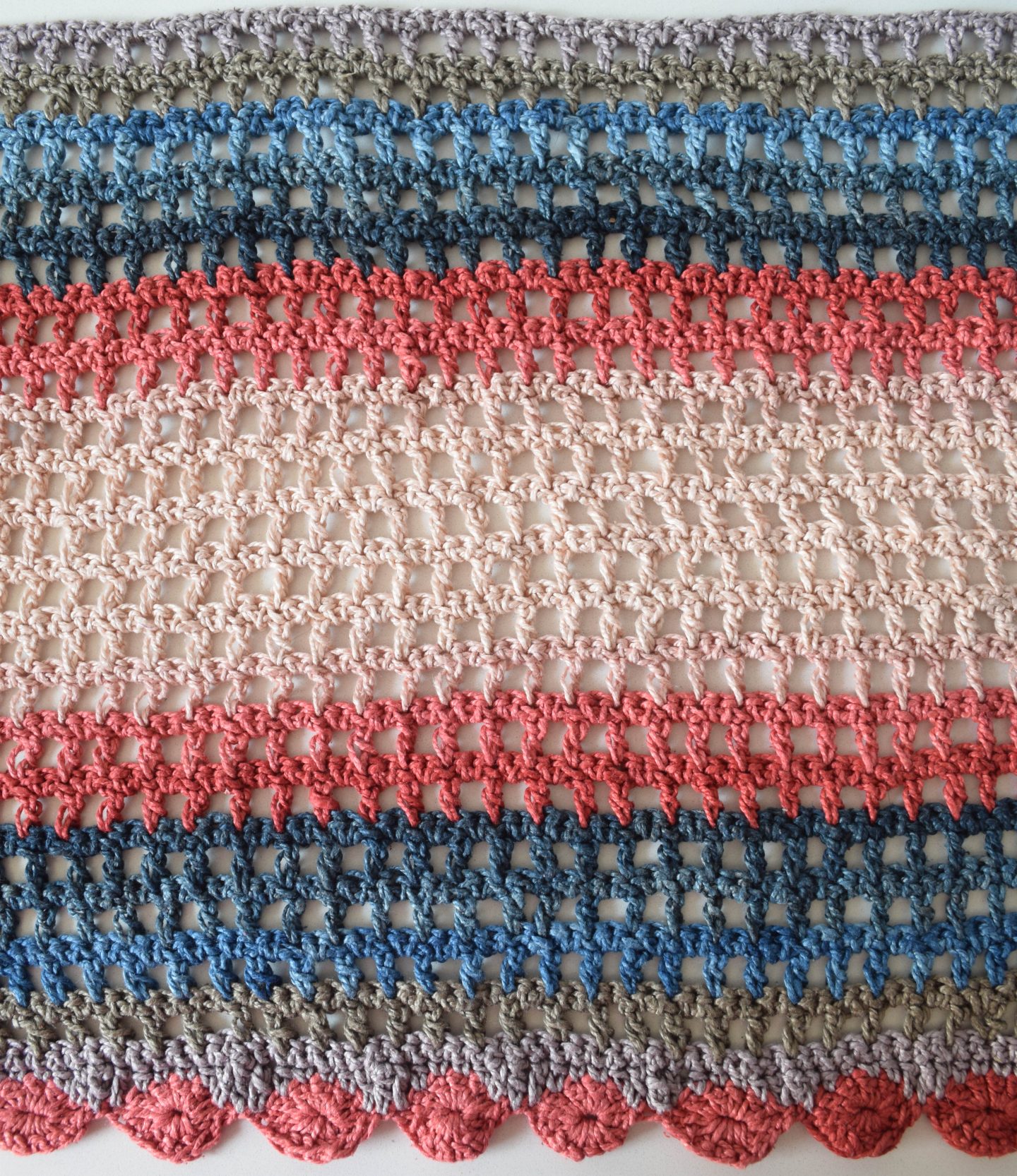 Crochet Pattern: Silk Elegance Shawl - Underground Crafter