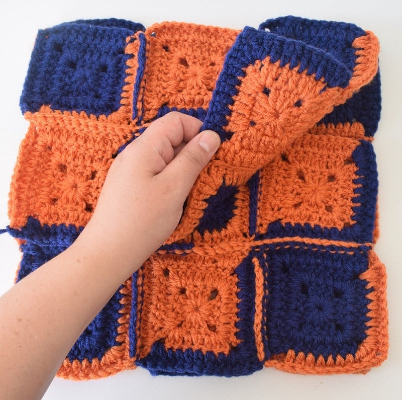 Crochet Pattern: L Square Pillow - Underground Crafter