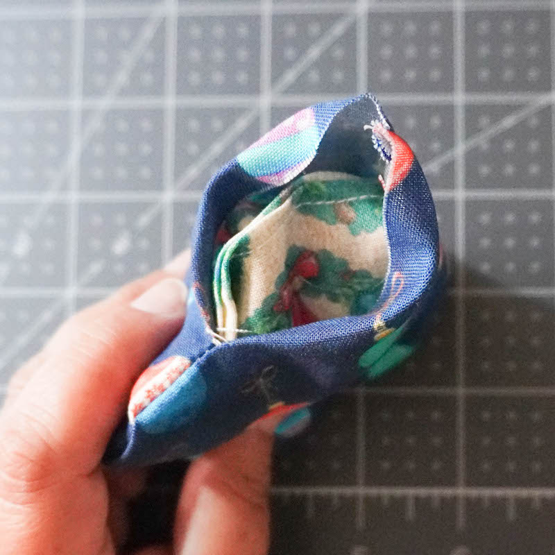 How To Make a Bean Bag - Underground Crafter