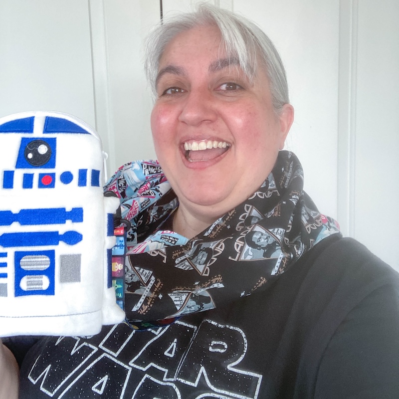 How To Sew an Infinity Scarf (and Make a Quick Star Wars Sewing Project ...