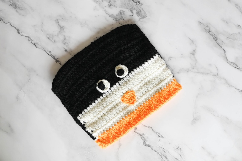 Crochet Penguin Hat Pattern: Penguin Sack Hat in 10 Sizes - Underground ...