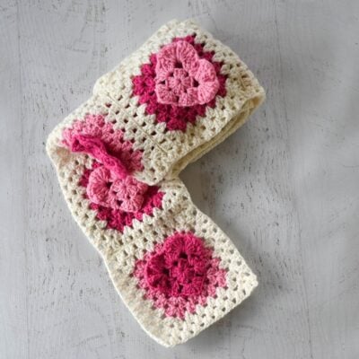 Crochet Pattern: Granny Heart Squares Scarf - Underground Crafter